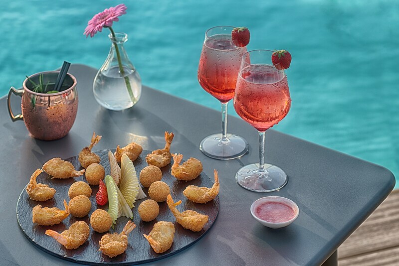 Aperitif with view at Narciso Rooftop and Bar | GHA DISCOVERY Loyalty ...