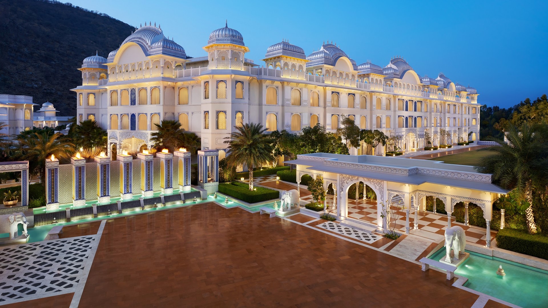 Independence Day Independence Day Getaway - The Leela Palace Jaipur ...