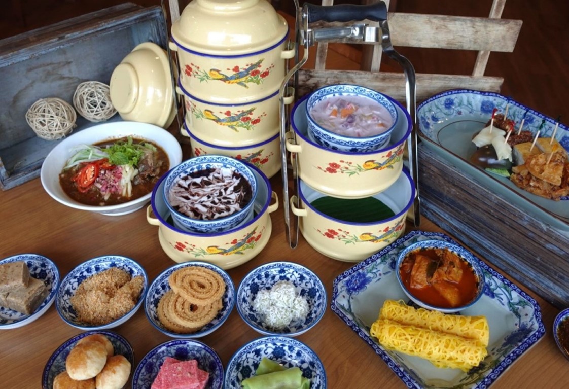 "Minum Petang" set - Gurney Bay Hotel, A PARKROYAL Hotel - GHA ...