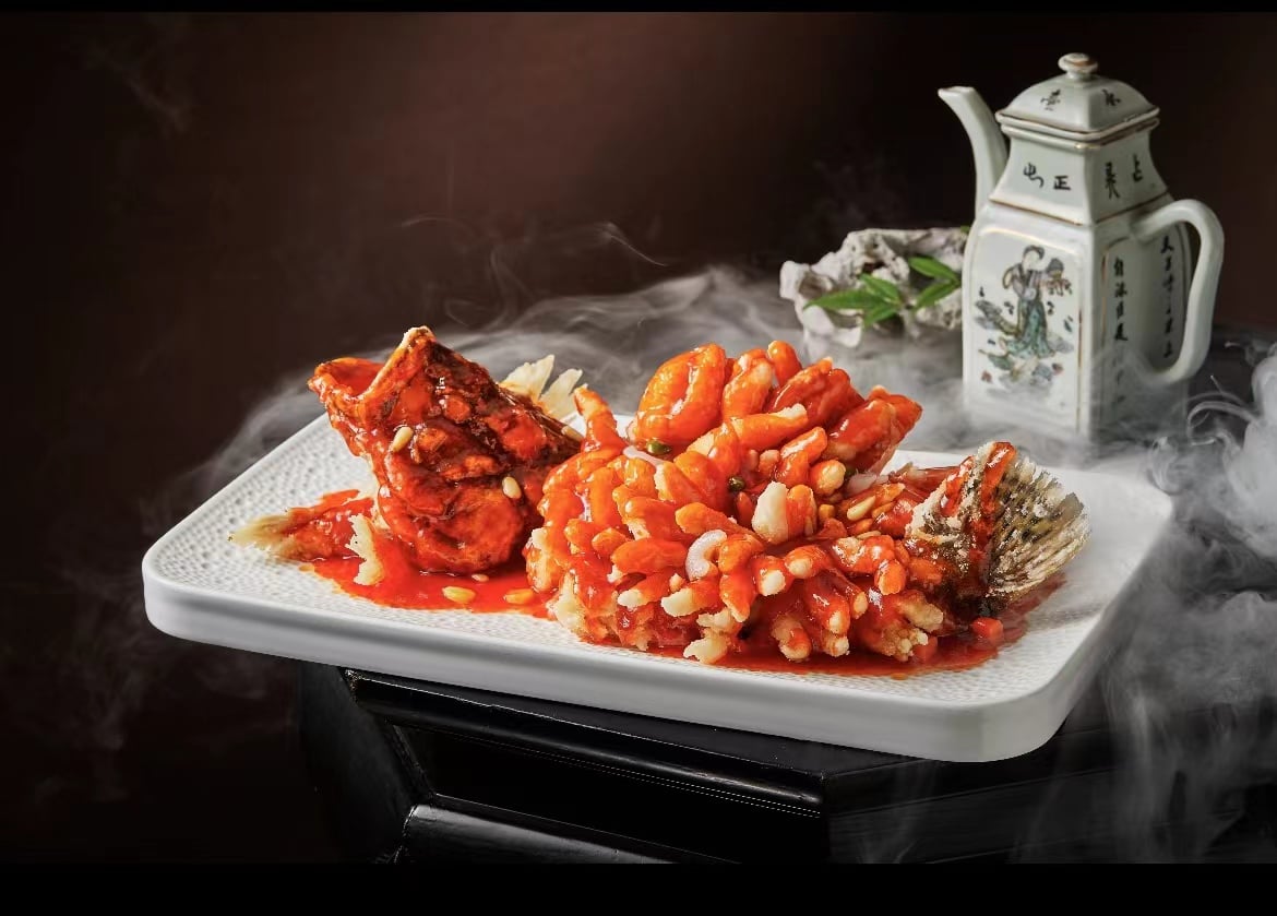 Deep-fried Mandarin fish set menu - Pan Pacific Suzhou - GHA DISCOVERY ...